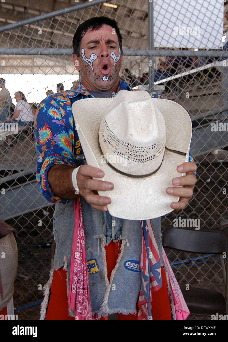 Rodeo clown costume hi-res stock photography and images - Alamy