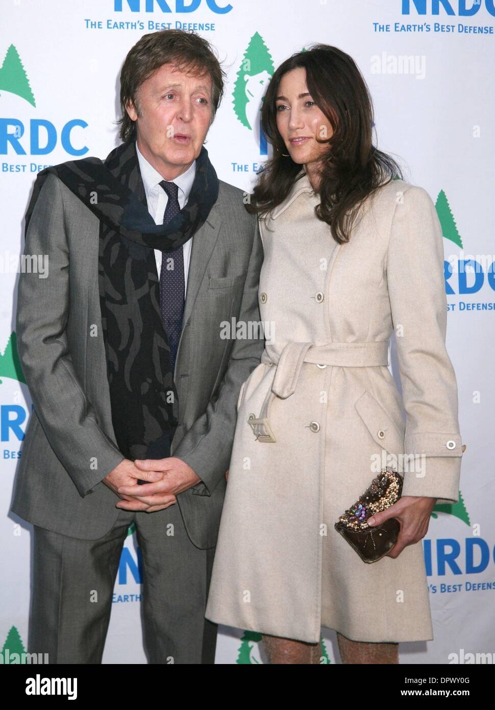 Mar 30, 2009 - New York, New York, USA - Sir PAUL MCCARTNEY and his ...