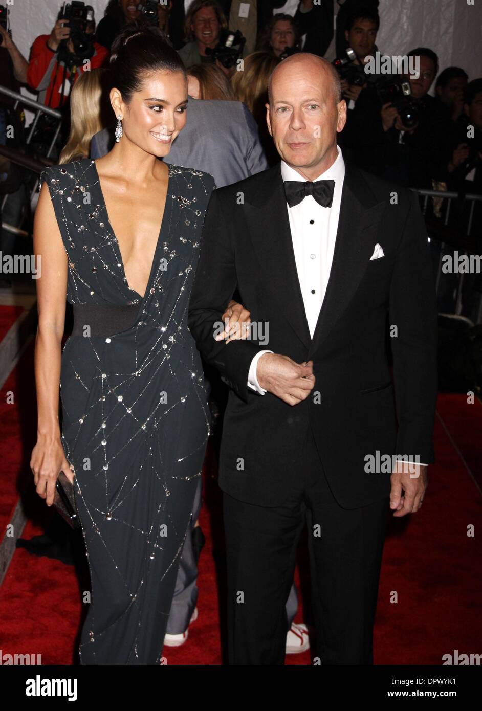 May 04, 2009 - New York, New York, USA - EMMA HEMING and actor BRUCE ...