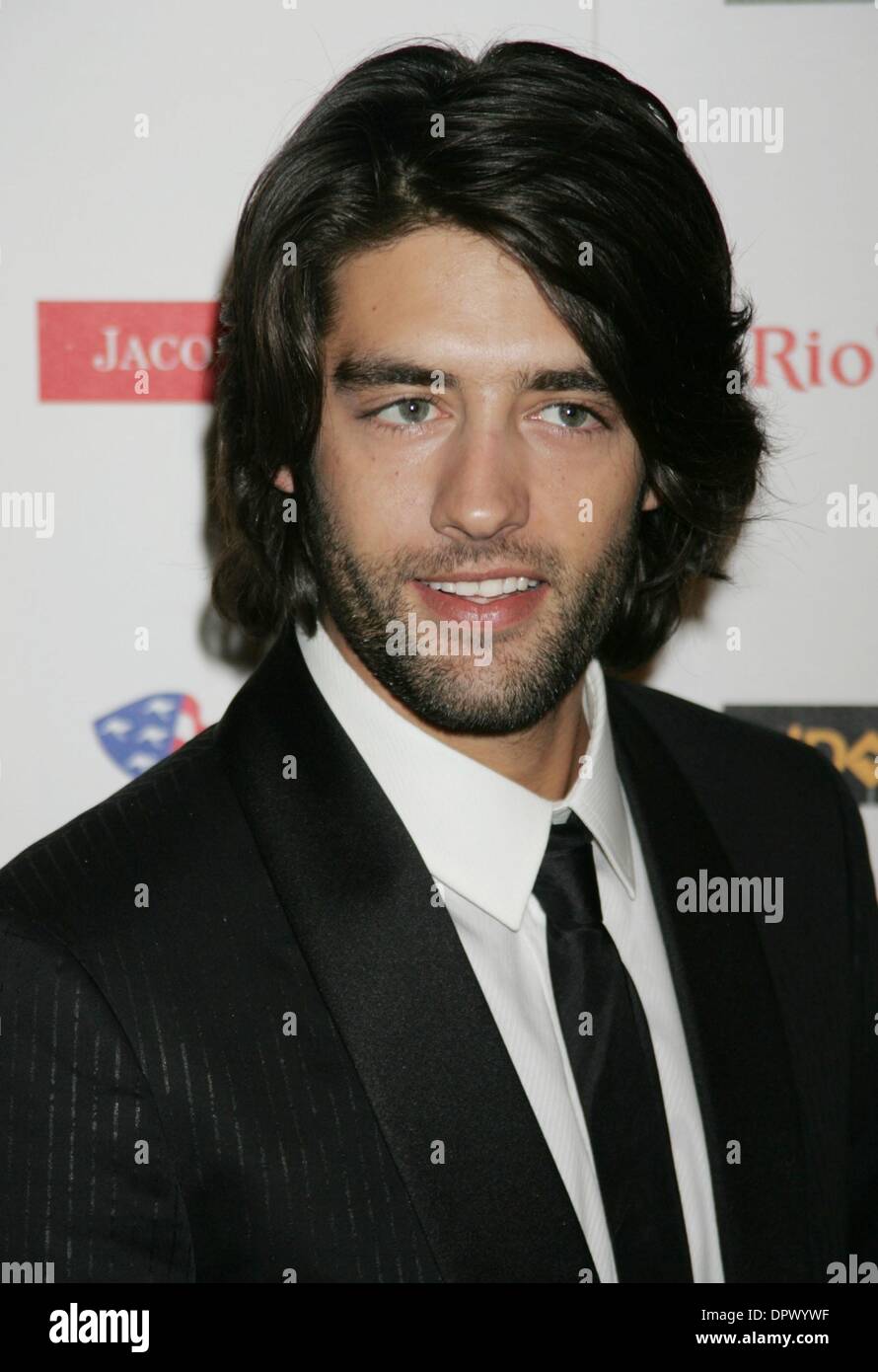 Jan 23, 2009 - New York, New York, USA - Singer JAY LYON of TAMARAMA at ...