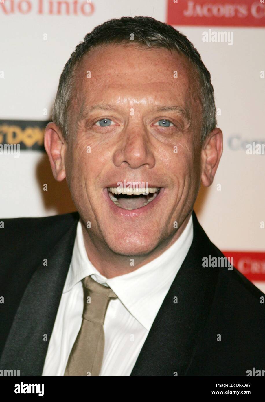 Jan 23, 2009 - New York, New York, USA - Actor SIMON BURKE at the ...