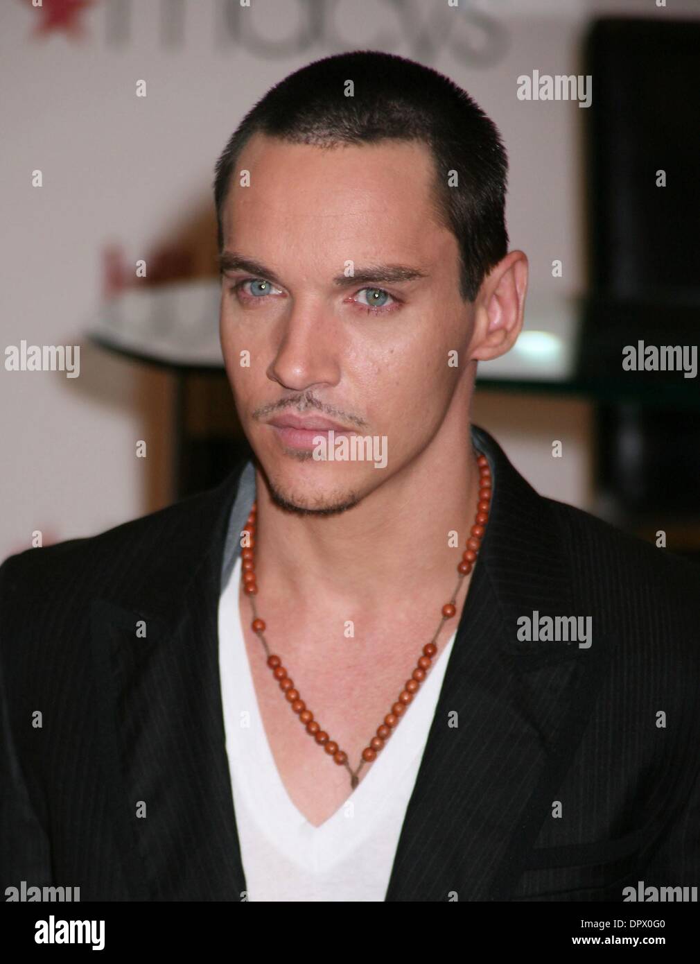 Jan 30, 2009 - New York, New York, USA - Actor JONATHAN RHYS MEYERS ...