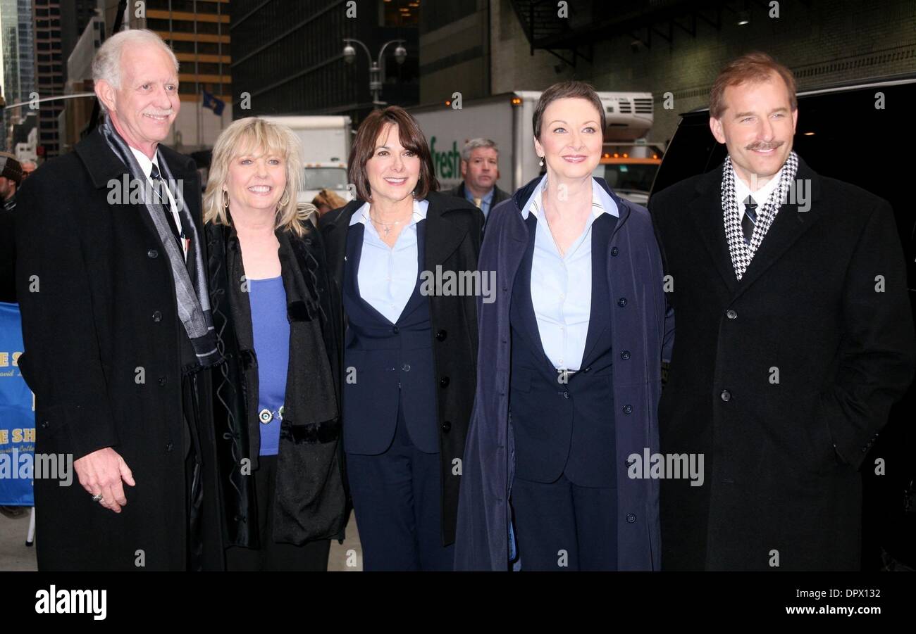 Feb 10, 2009 - New York, New York, USA - Crew of US Airways 1549 ...