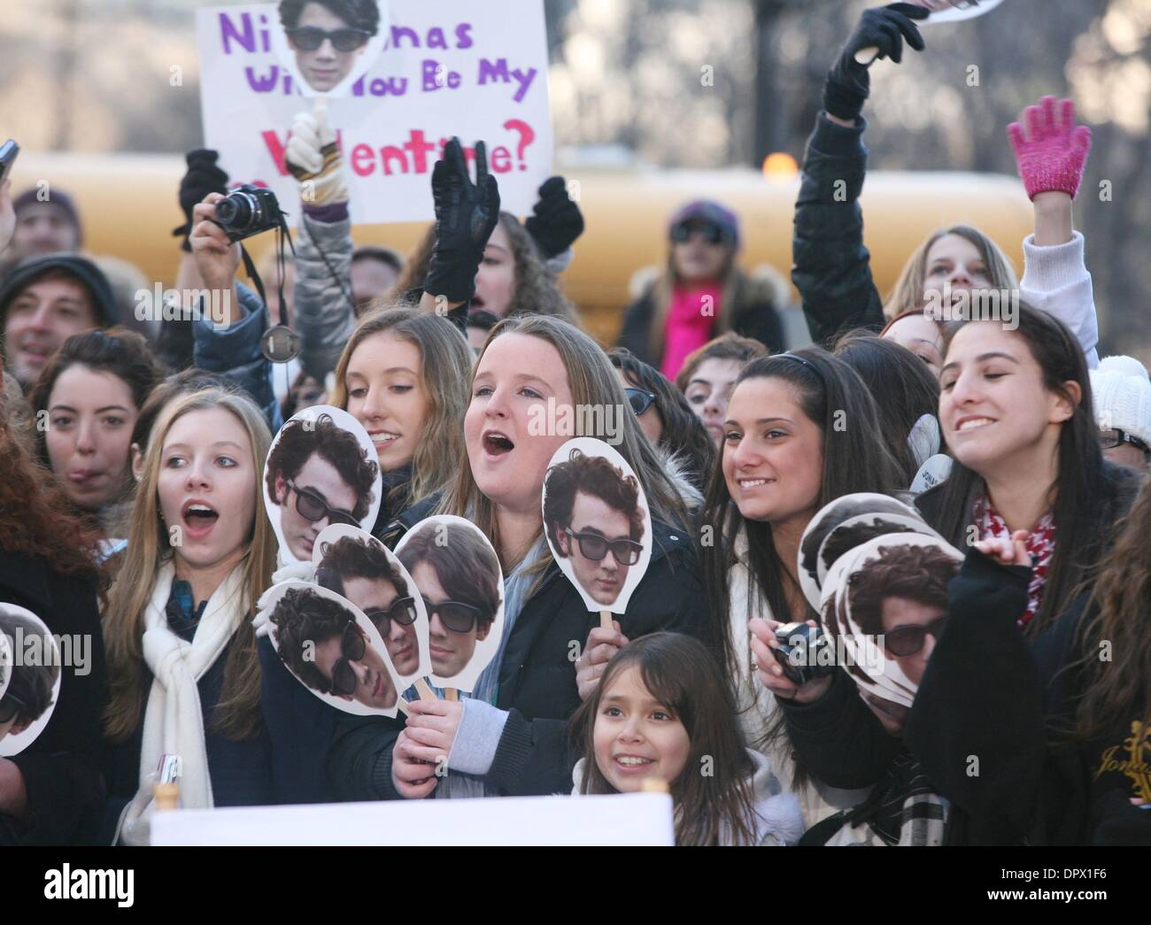 Jonas brothers fans hi-res stock photography and images - Alamy