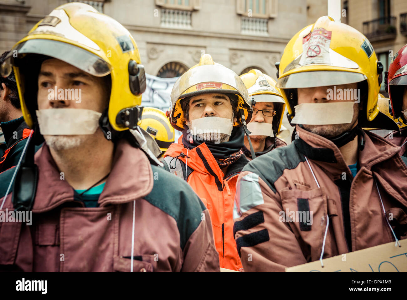 Barcelona, Spain. January 16th, 2014: Catalan firefighters with ...