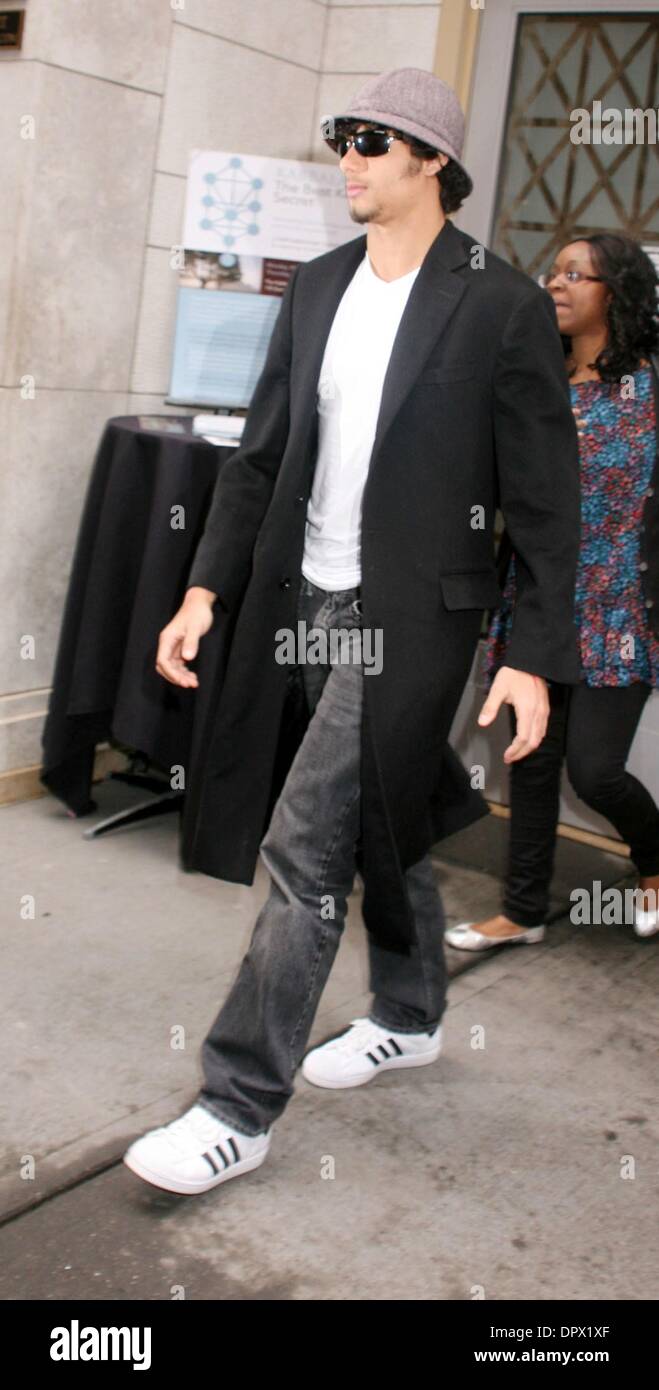 Mar 07, 2009 - New York, New York, USA - Singer Madonna's boyfriend ...