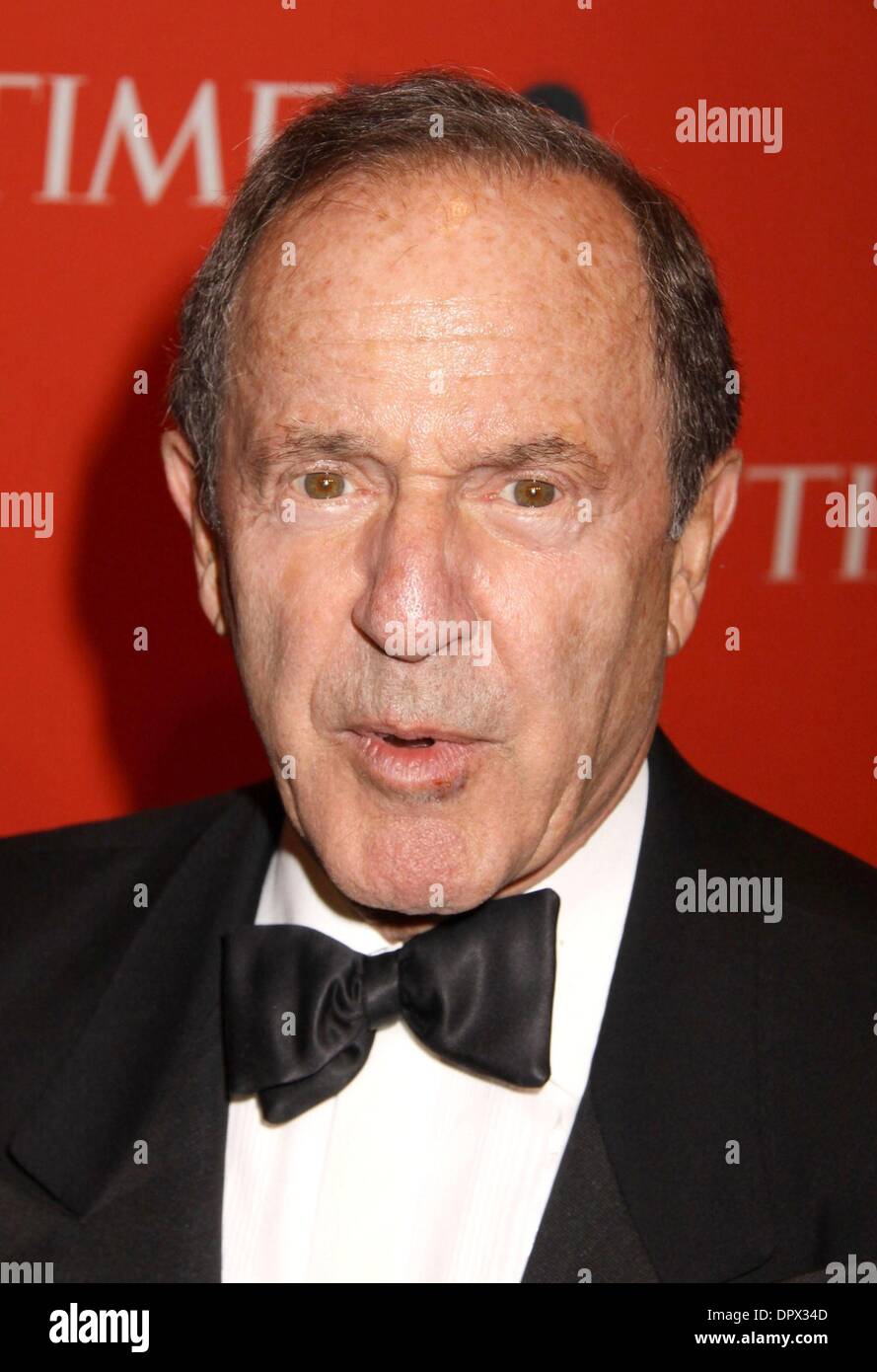 May 05, 2009 - New York, New York, USA - Publisher MORT ZUCKERMAN ...