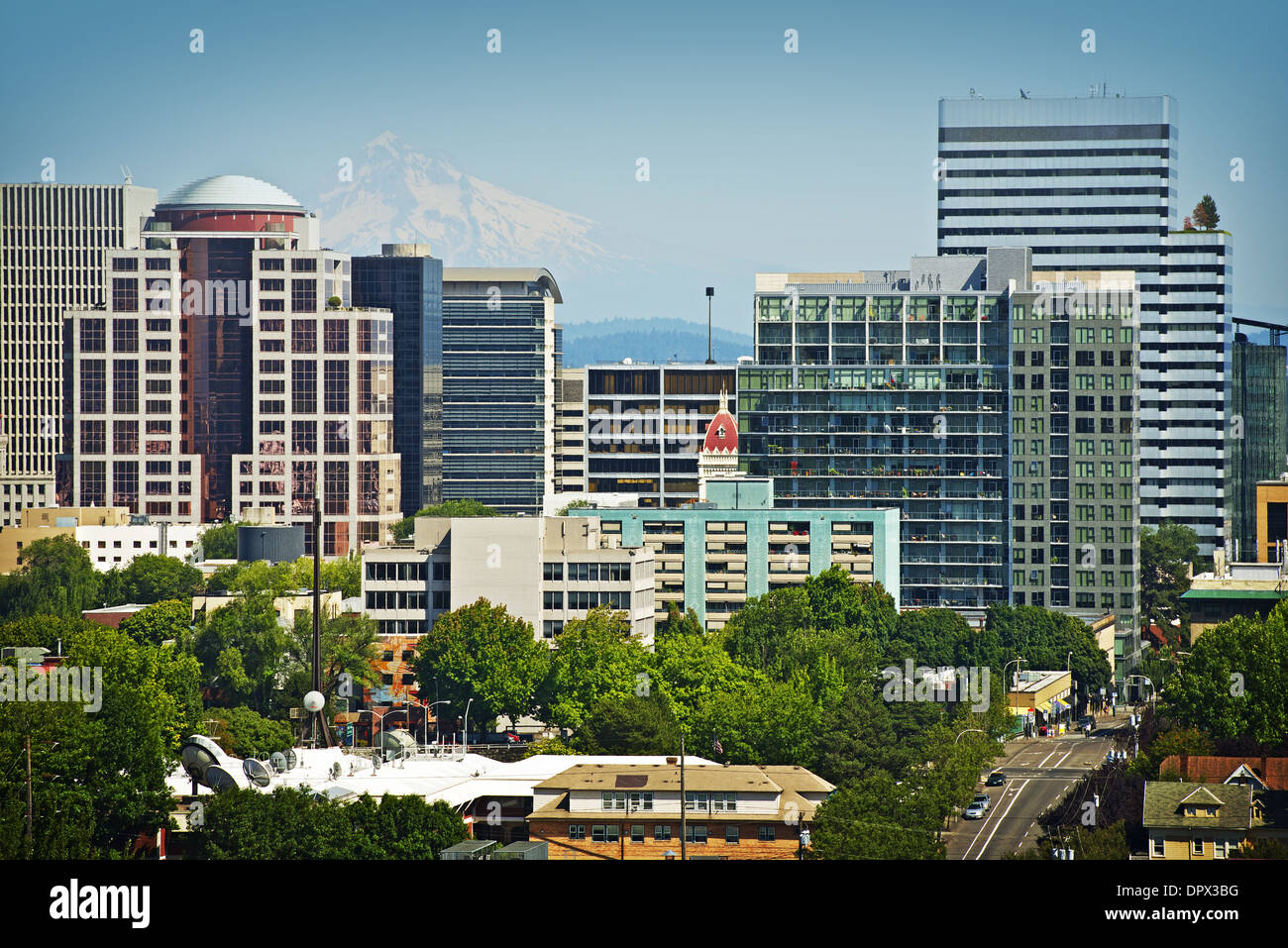 Portland and oregon and skyline hi-res stock photography and images - Alamy