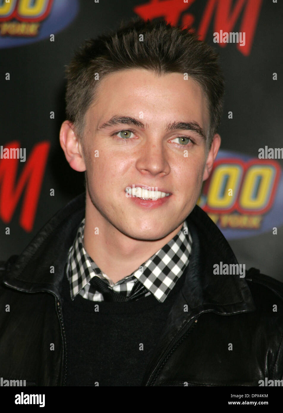 Dec 12, 2008 - New York, NY, USA - Singer JESSE MCCARTNEY poses for ...