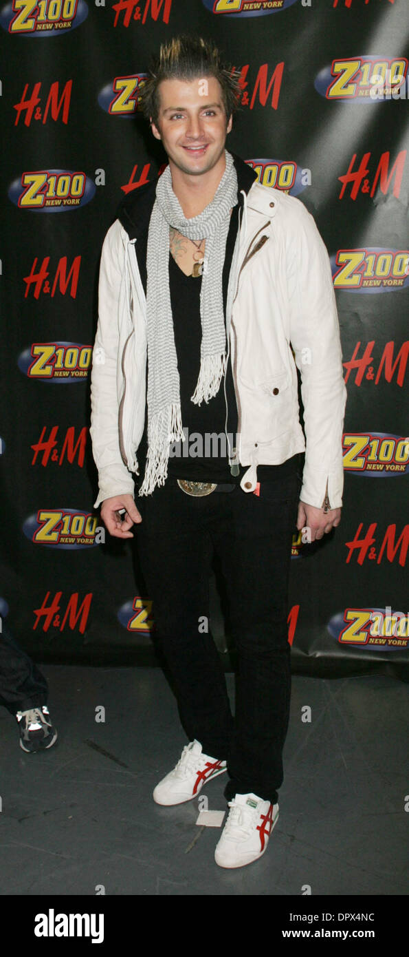 Dec 12, 2008 - New York, NY, USA - Singer JOHN VESELY from 'Secondhand ...