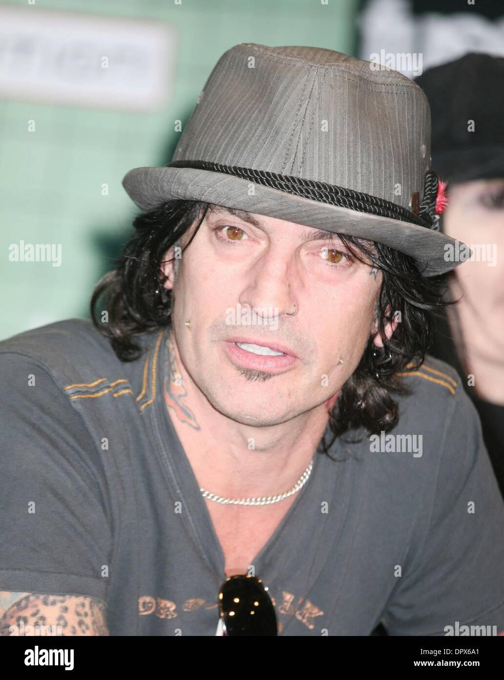 Mar 16, 2009 - New York, New York, USA - MOTLEY CRUE band member TOMMY ...