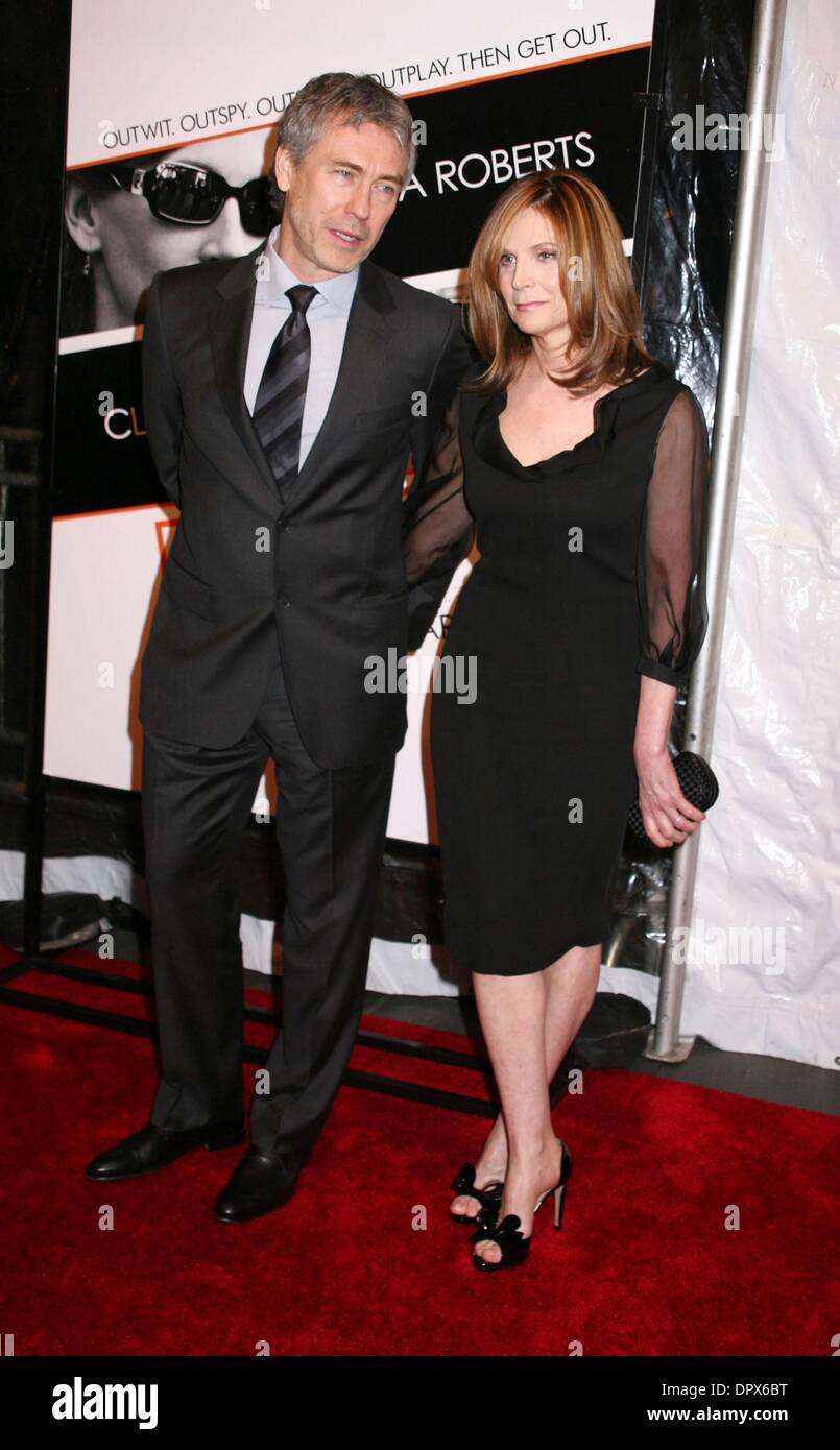 Mar 16, 2009 - New York, New York, USA - Director TONY GILROY and WIFE ...