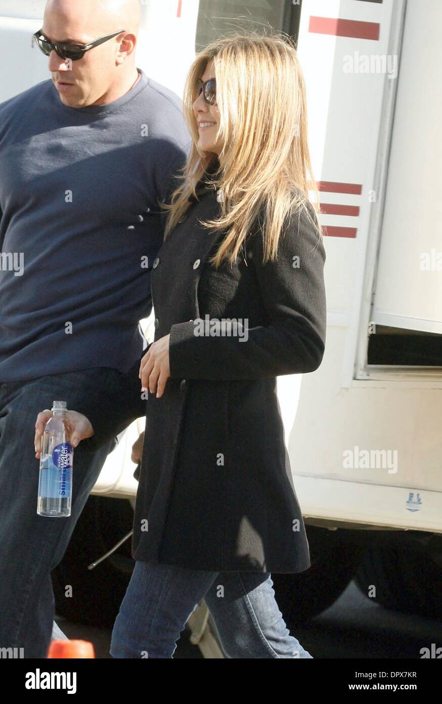 Mar 31, 2009 - Brooklyn, New York, USA - Actress JENNIFER ANISTON is ...