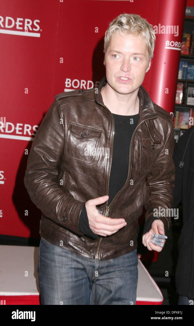 Apr 03, 2009 - New York, New York, USA - Trumpeter CHRIS BOTTI promotes ...