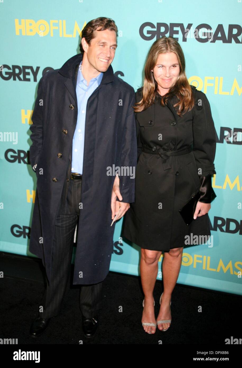 Apr 14, 2009 - New York, New York, USA -AERIN LAUDER and husband ERIC ...