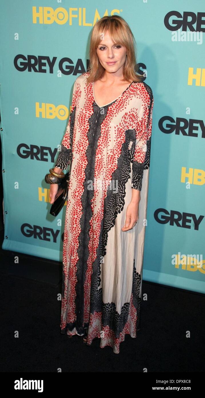 Apr 14, 2009 - New York, New York, USA - Actress MONET MAZUR at the HBO ...