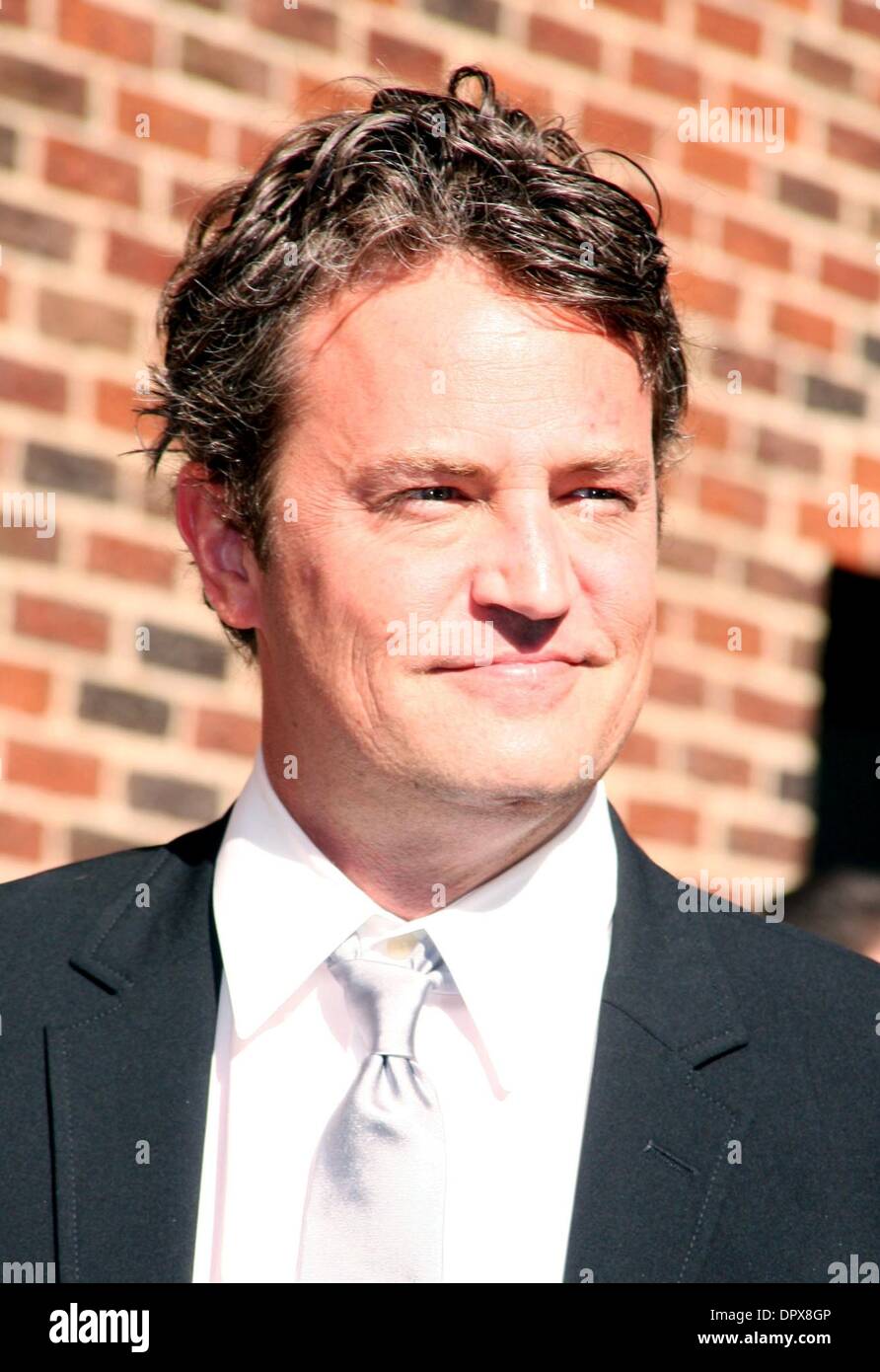 Apr 16, 2009 - New York, New York, USA - Actor MATTHEW PERRY at his ...