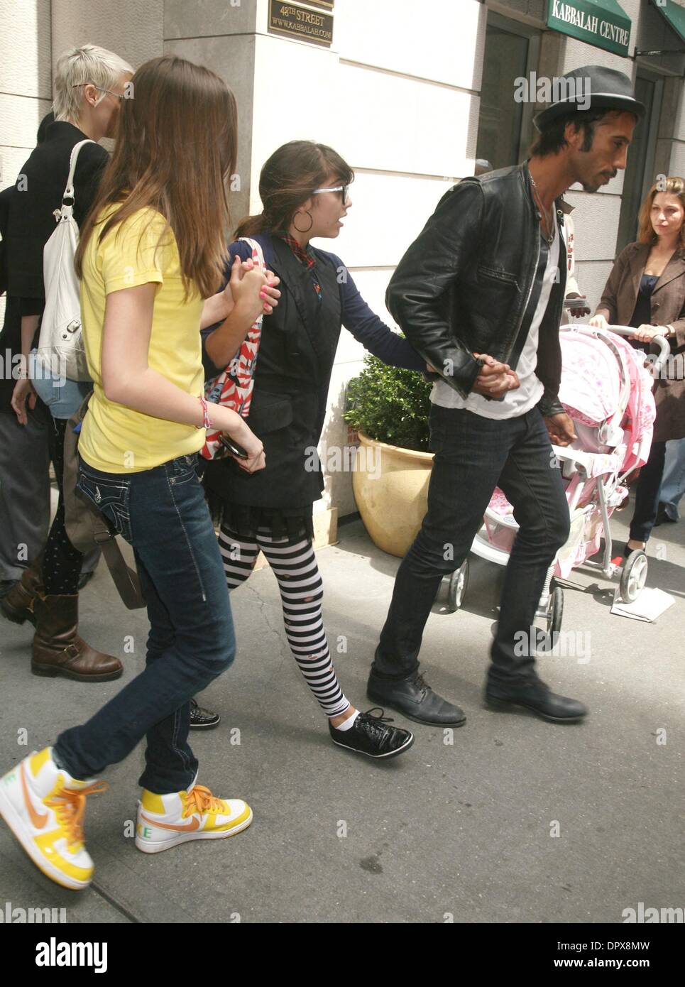 Lourdes leon with father carlos leon hi-res stock photography and ...