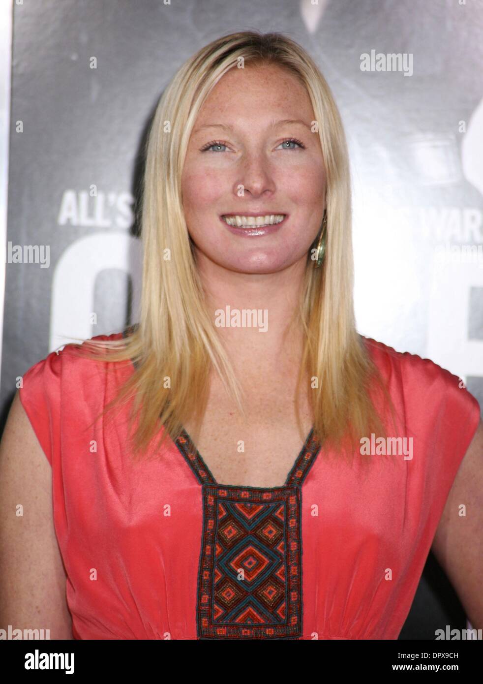 Apr 23, 2009 - New York, New York, USA - Actress MAGGIE RIZER at the ...