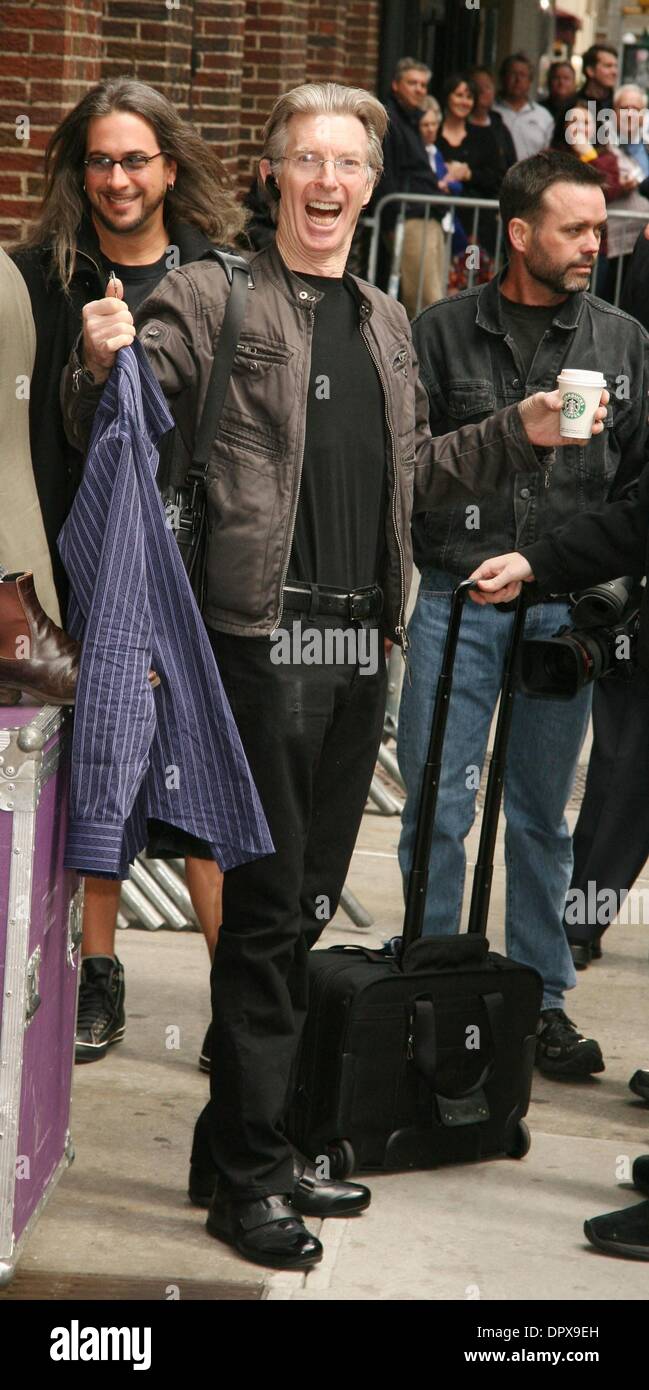 Apr 23, 2009 - New York, New York, USA - Musician PHIL LESH from the ...