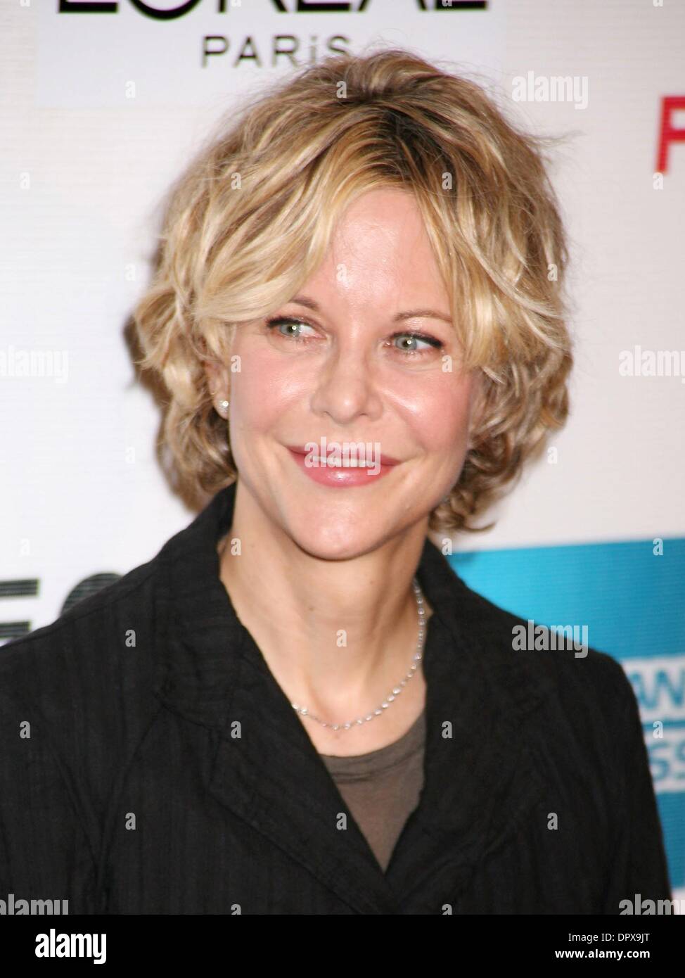 Apr 25, 2009 - New York, New York, USA - Actress MEG RYAN attends the ...