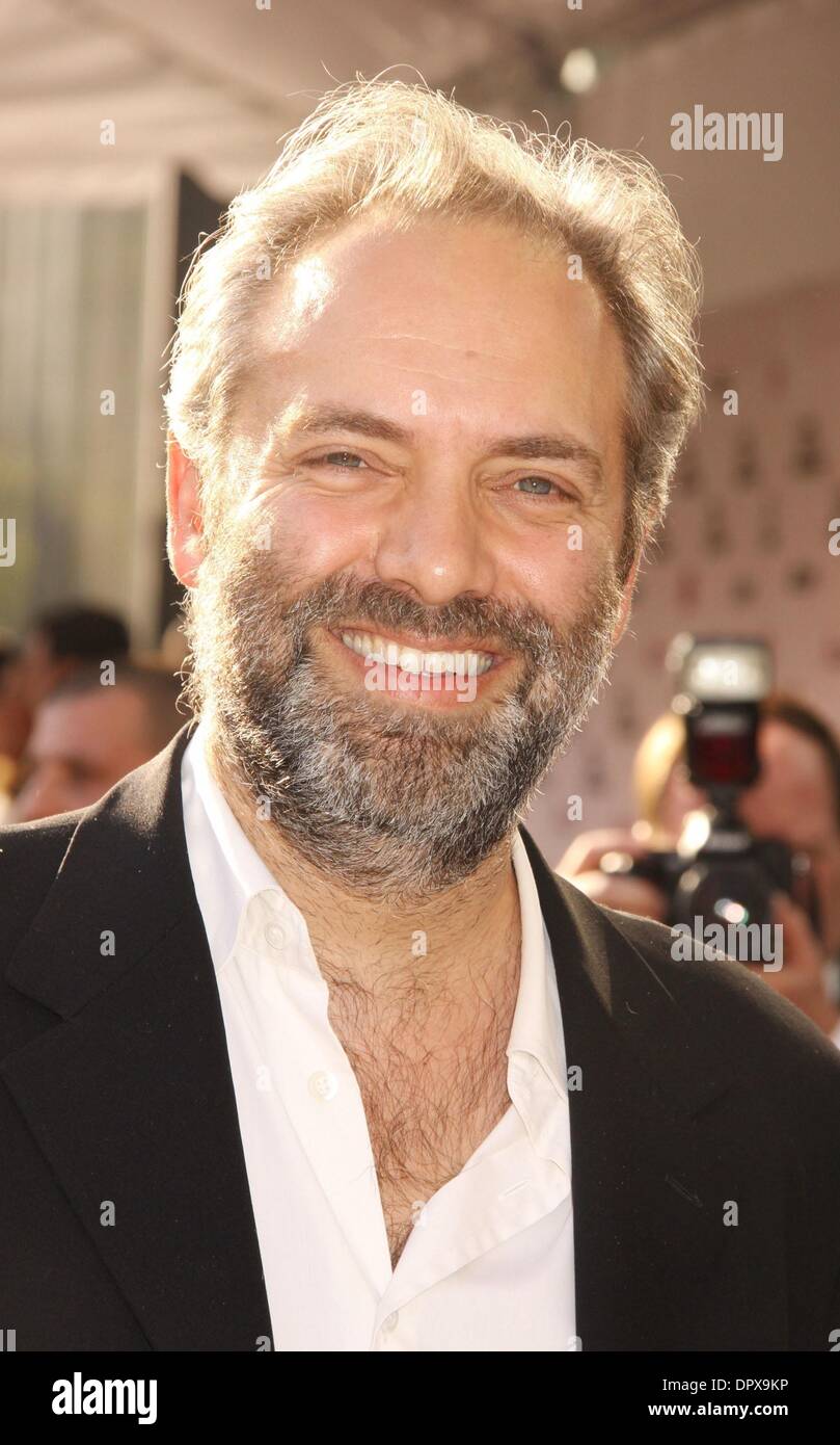 Apr 27, 2009 - New York, New York, USA - Director SAM MENDES attends ...