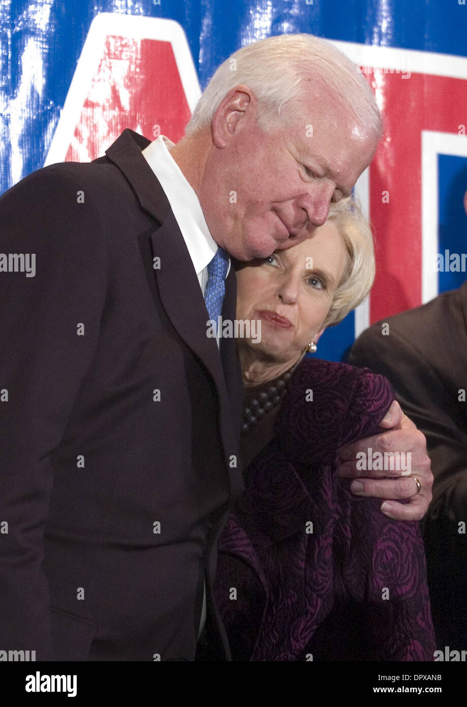 Dec 02, 2008 - Atlanta, Georgia, USA - Sen. SAXBY CHAMBLISS (R-Ga.) and ...