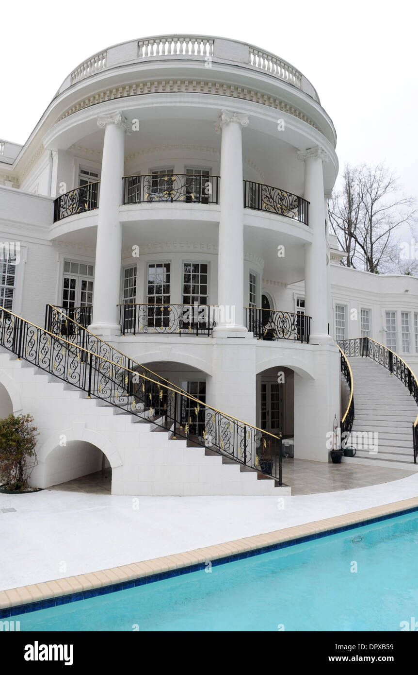 Jan 05, 2009 - Atlanta, Georgia, USA - Real estate developer Fred ...