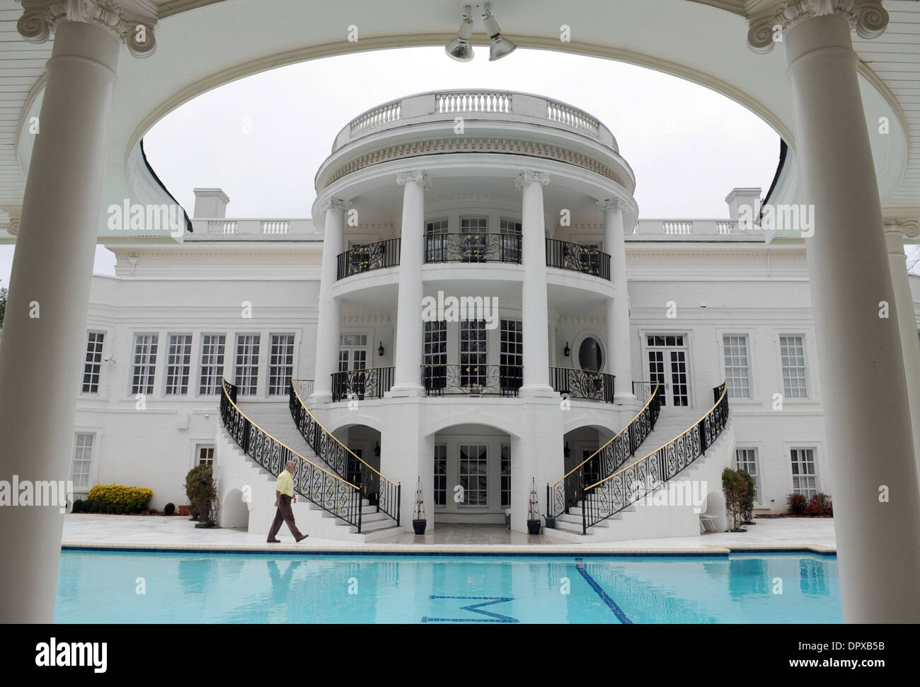 Jan 05, 2009 - Atlanta, Georgia, USA - Real estate developer Fred ...