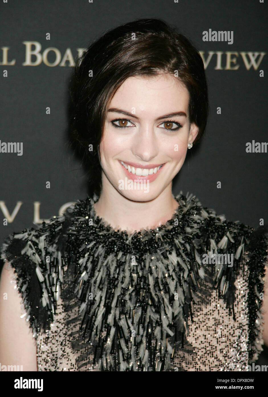 Jan 14, 2009 - New York, NY, USA - Actress ANNE HATHAWAY arrives for ...