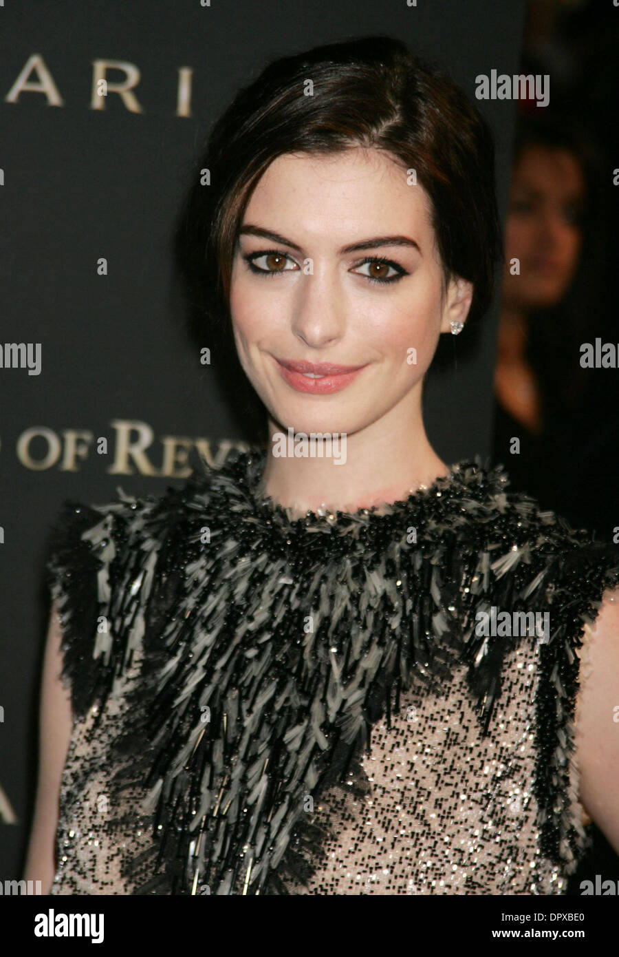 Jan 14, 2009 - New York, NY, USA - Actress ANNE HATHAWAY arrives for ...