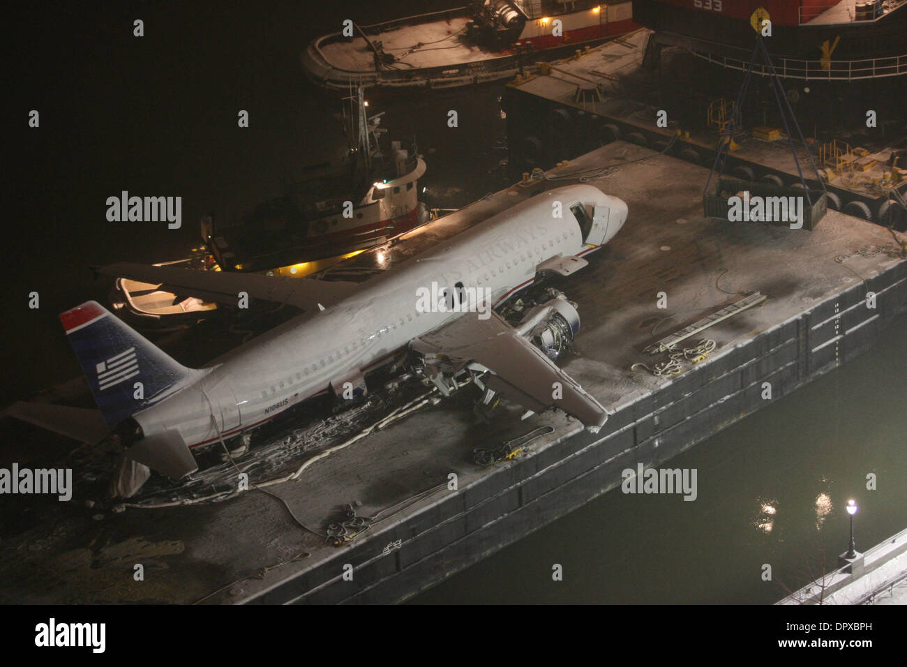 Flight 1549 hudson river hi-res stock photography and images - Alamy