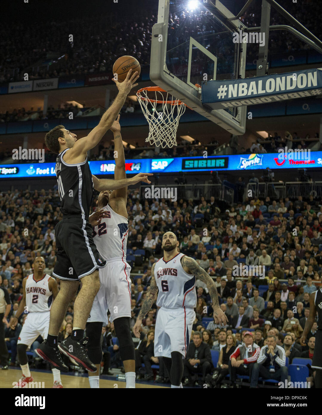 Brooklyn nets hi-res stock photography and images - Alamy