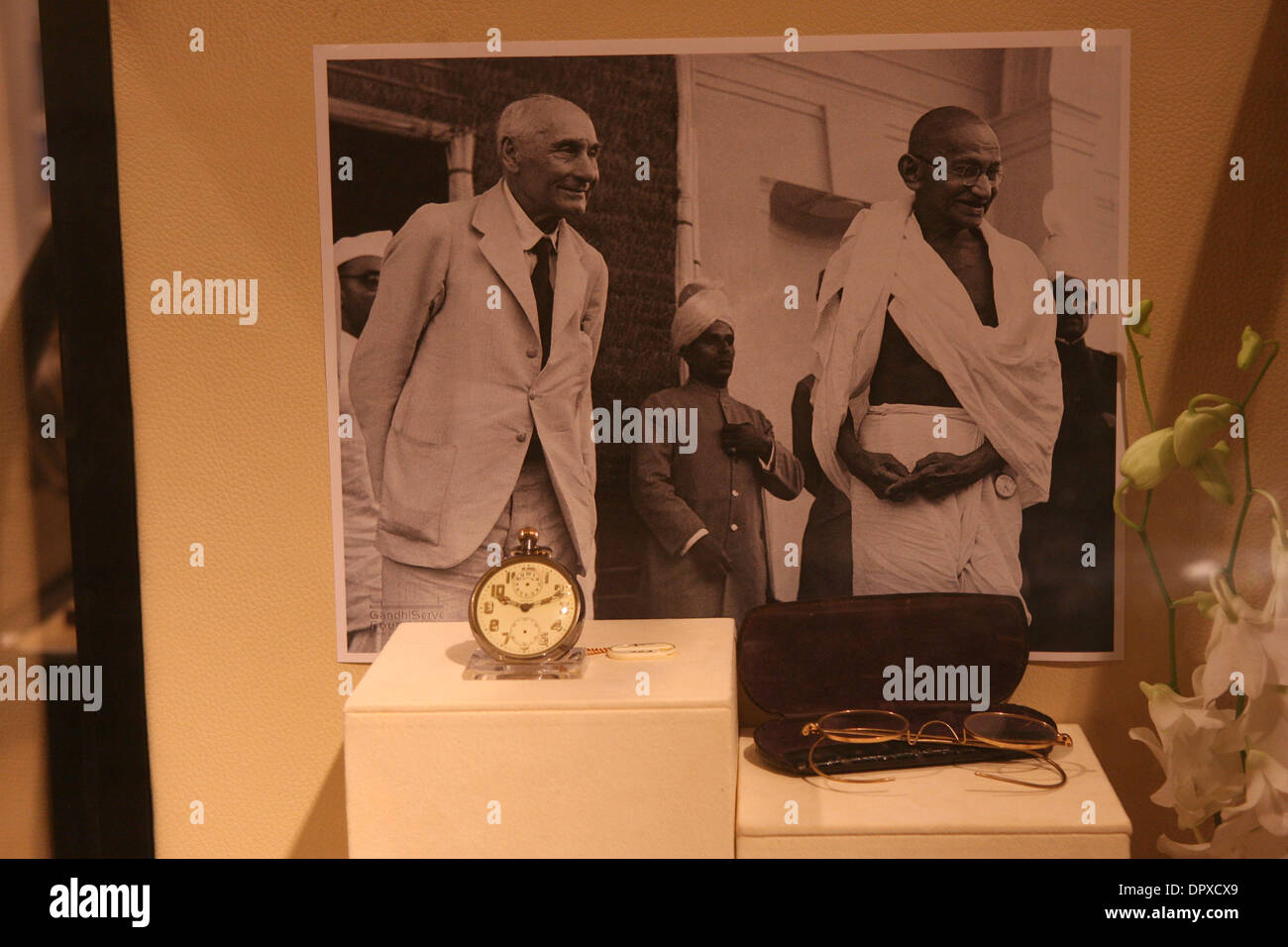 Antiquorum new york hi-res stock photography and images - Alamy