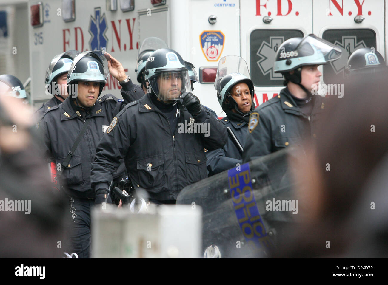 Apr 09, 2009 - Manhattan, New York, USA - Violence erupted and students ...