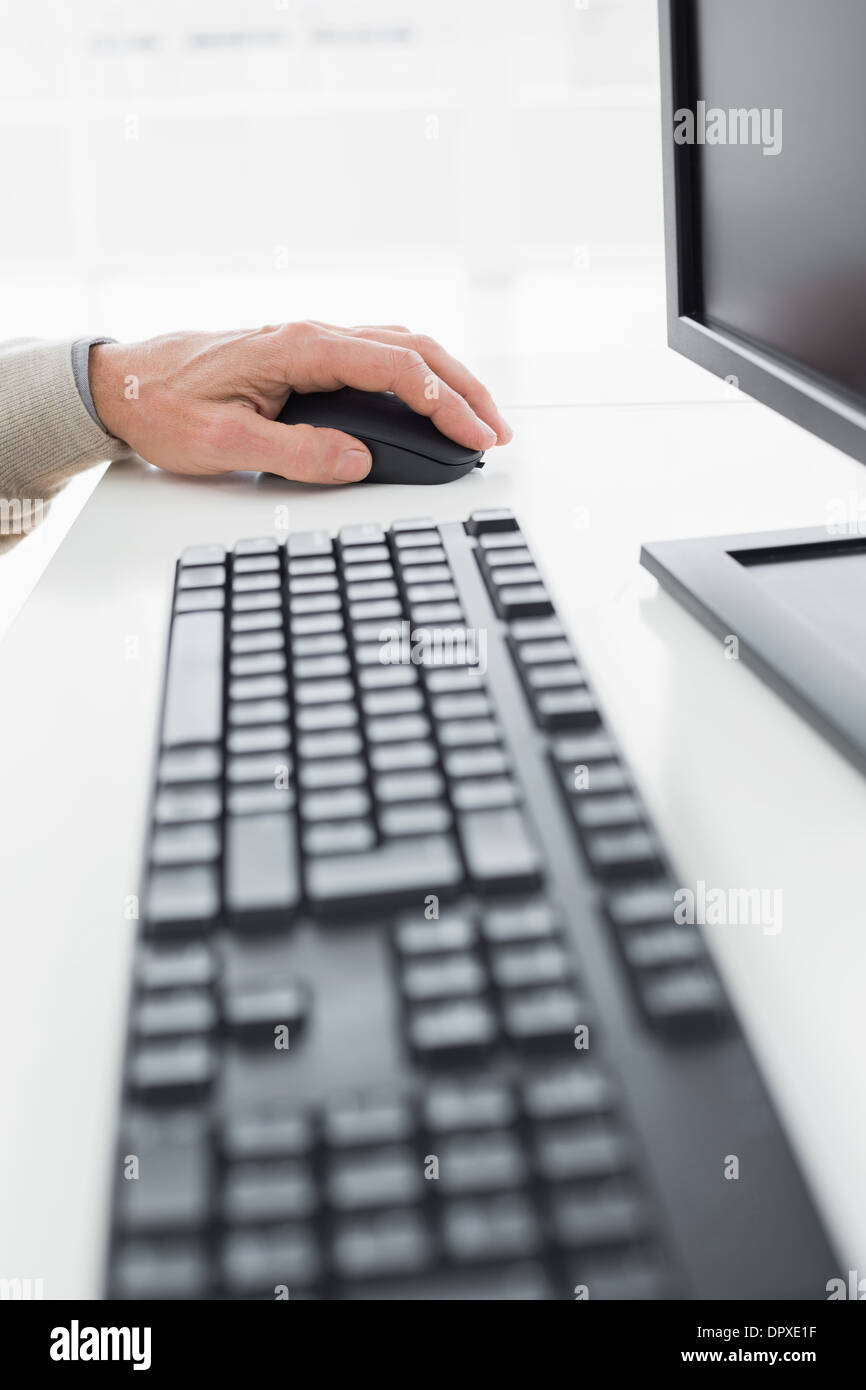 Using the mouse hi-res stock photography and images - Alamy