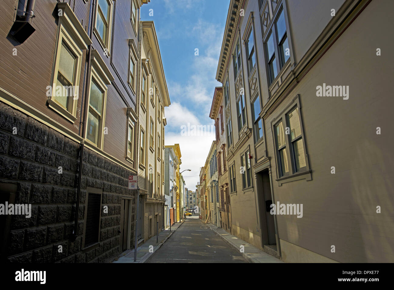 San Francisco Residential Alley. San Francisco, California Architecture ...