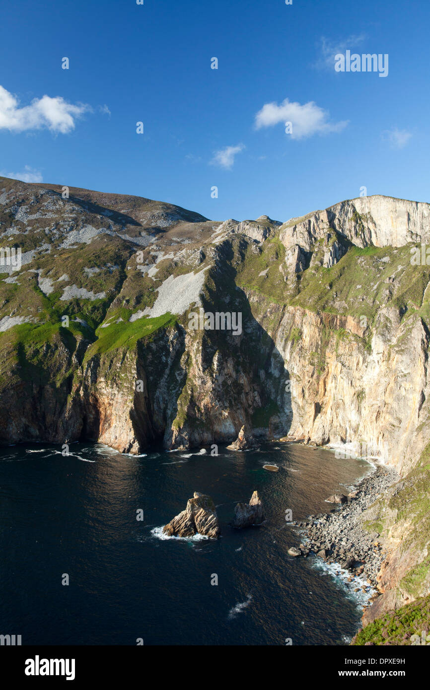 View across the Slieve League cliffs from Bunglas, County Donegal ...