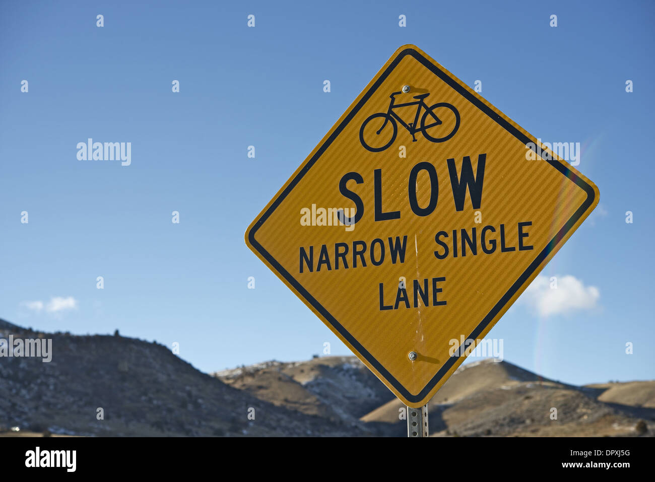 Slow signage hi-res stock photography and images - Alamy