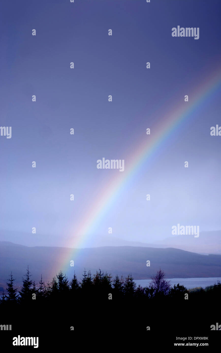 Rainbow over Loch Loyne, The scottish highlands Stock Photo - Alamy