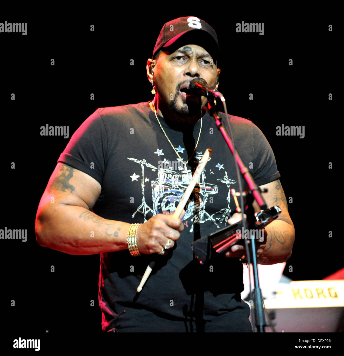 Feb 24, 2009 - Chapel Hill, North Carolina, USA - Singer AARON NEVILLE ...