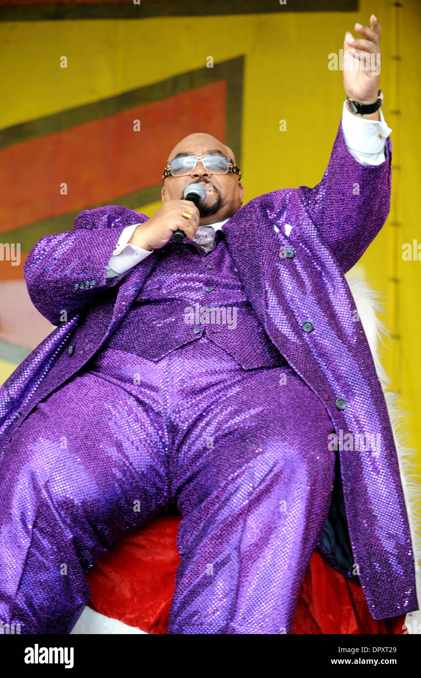 Apr 30, 2009 - New Orleans, Louisiana, USA - Singer SOLOMON BURKE ...