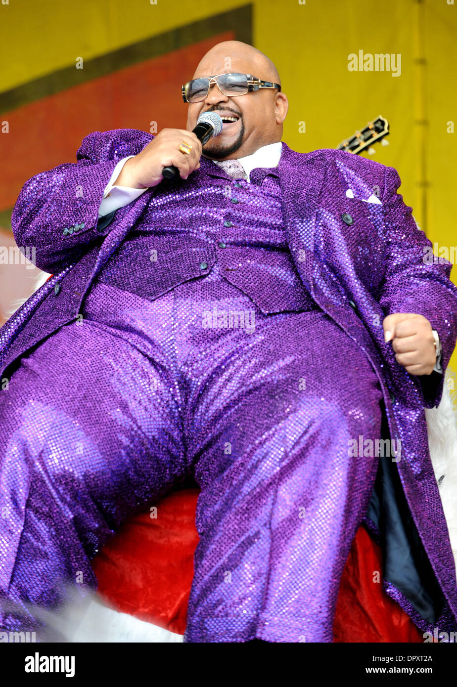 Apr 30, 2009 - New Orleans, Louisiana, USA - Singer SOLOMON BURKE ...