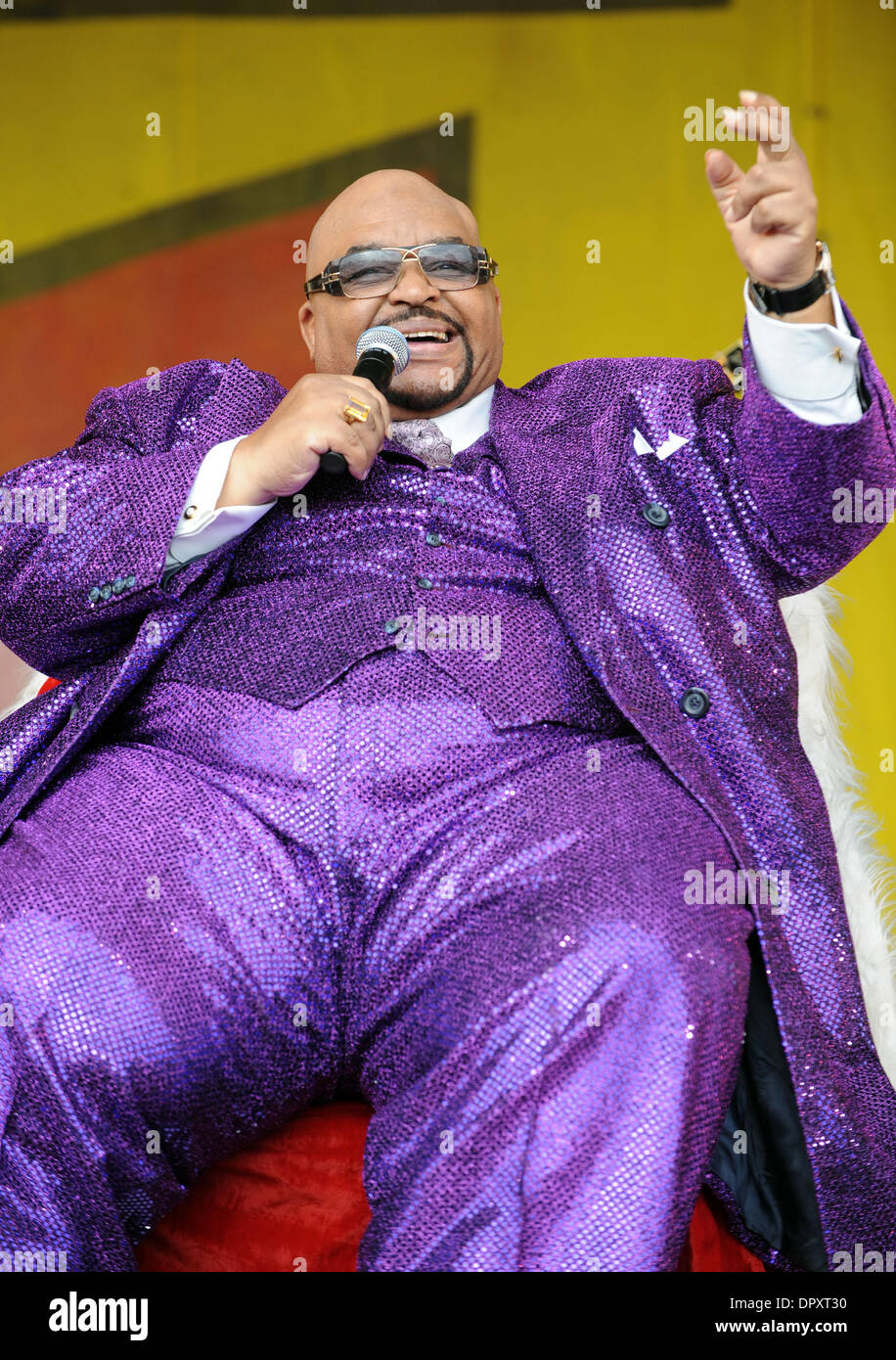 Apr 30, 2009 - New Orleans, Louisiana, USA - Singer SOLOMON BURKE ...
