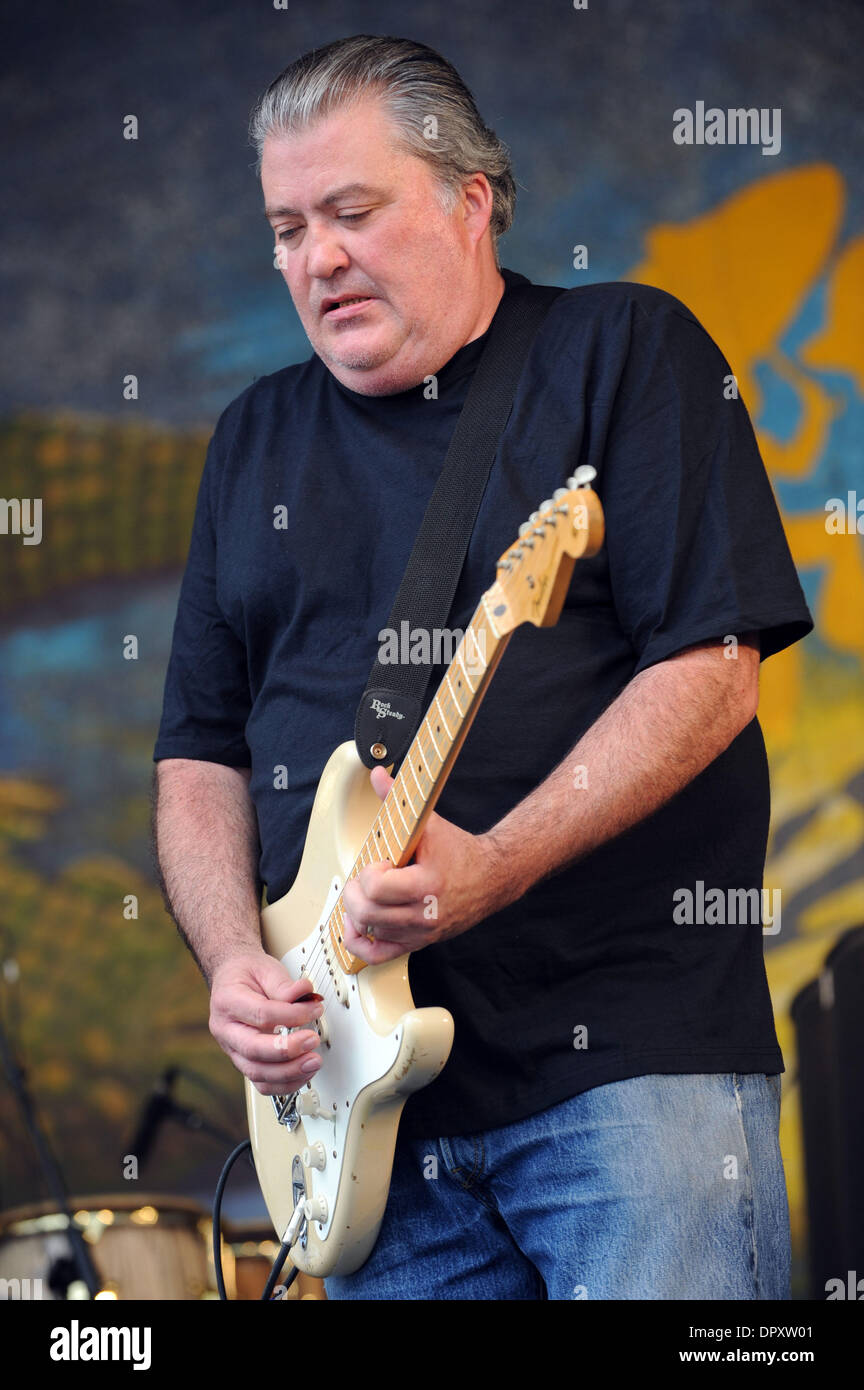 May 03, 2009 - New Orleans, Louisiana, USA - Musician DAVID HIDALGO of ...