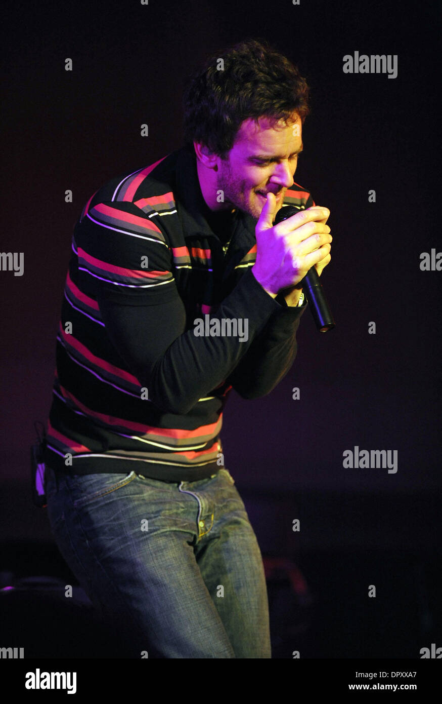 Carbon leaf band hi-res stock photography and images - Alamy