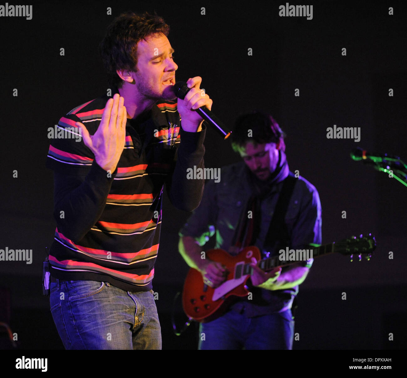 Carbon leaf band hi-res stock photography and images - Alamy