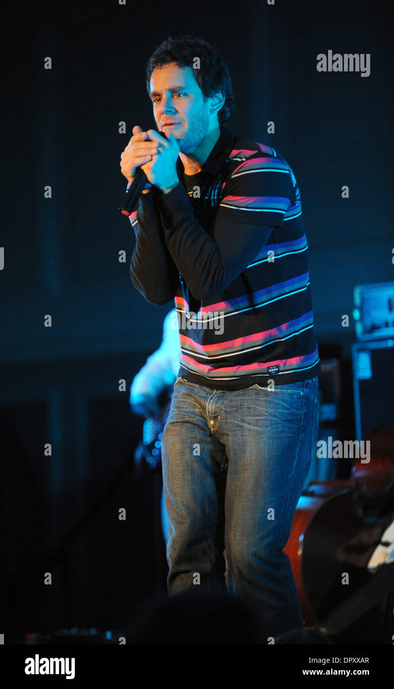 Carbon leaf band hi-res stock photography and images - Alamy