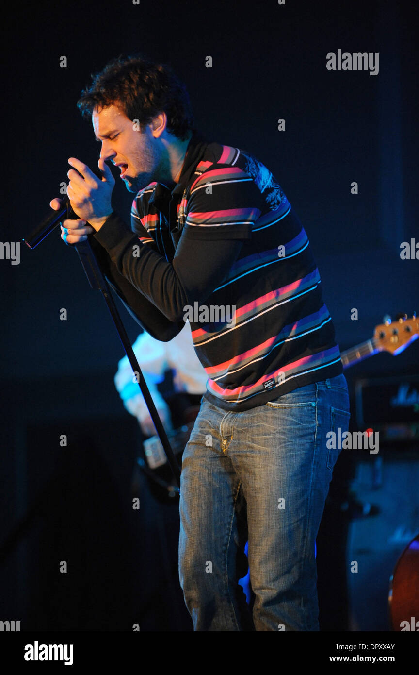 Jan 26, 2009 - Wilmington, North Carolina, USA - Singer BARRY PRIVETT ...