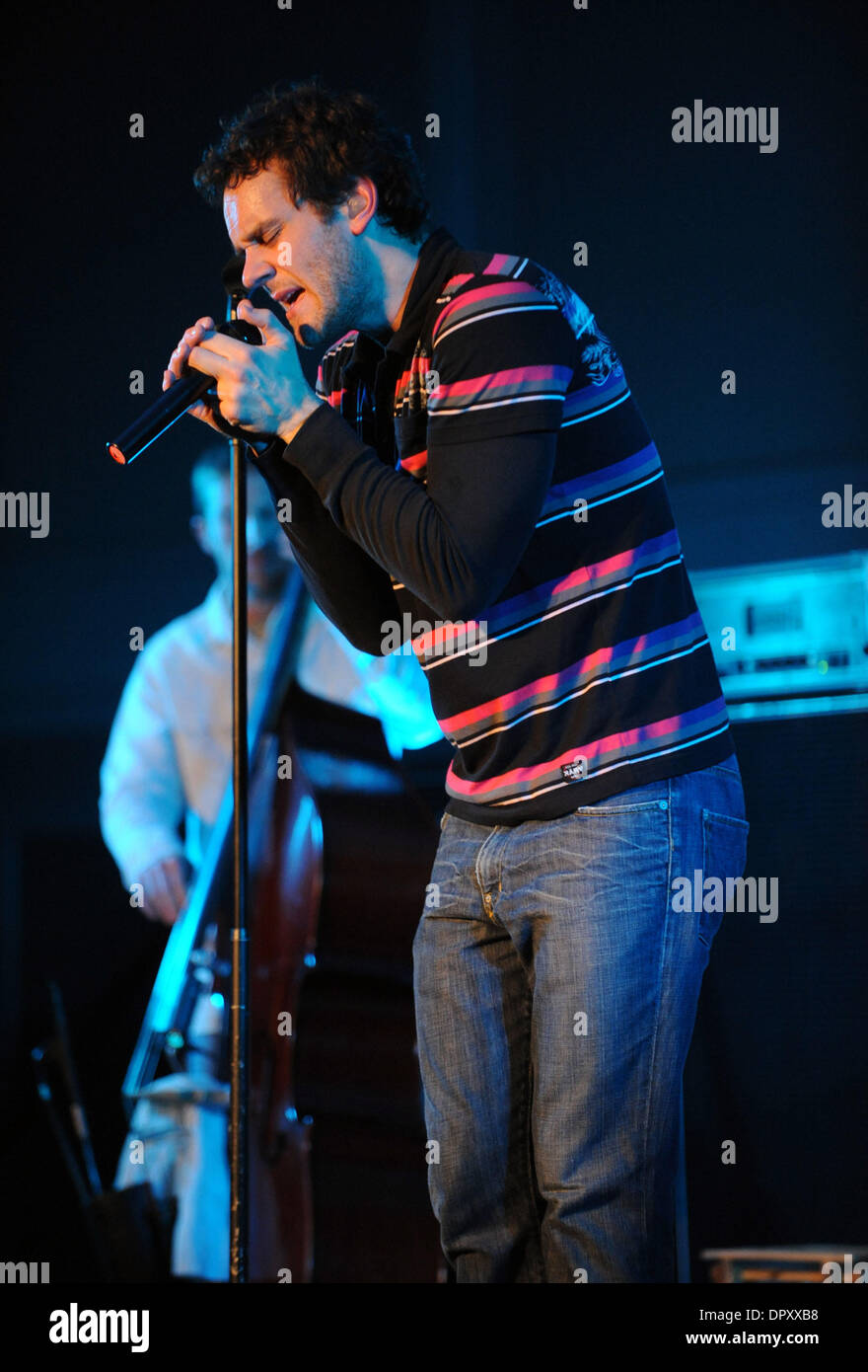 Jan 26, 2009 - Wilmington, North Carolina, USA - Singer BARRY PRIVETT ...
